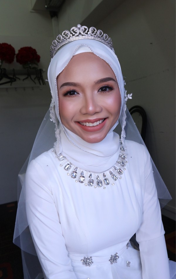Hairdo/Hijab Styling – Makeup By Sabby Chew